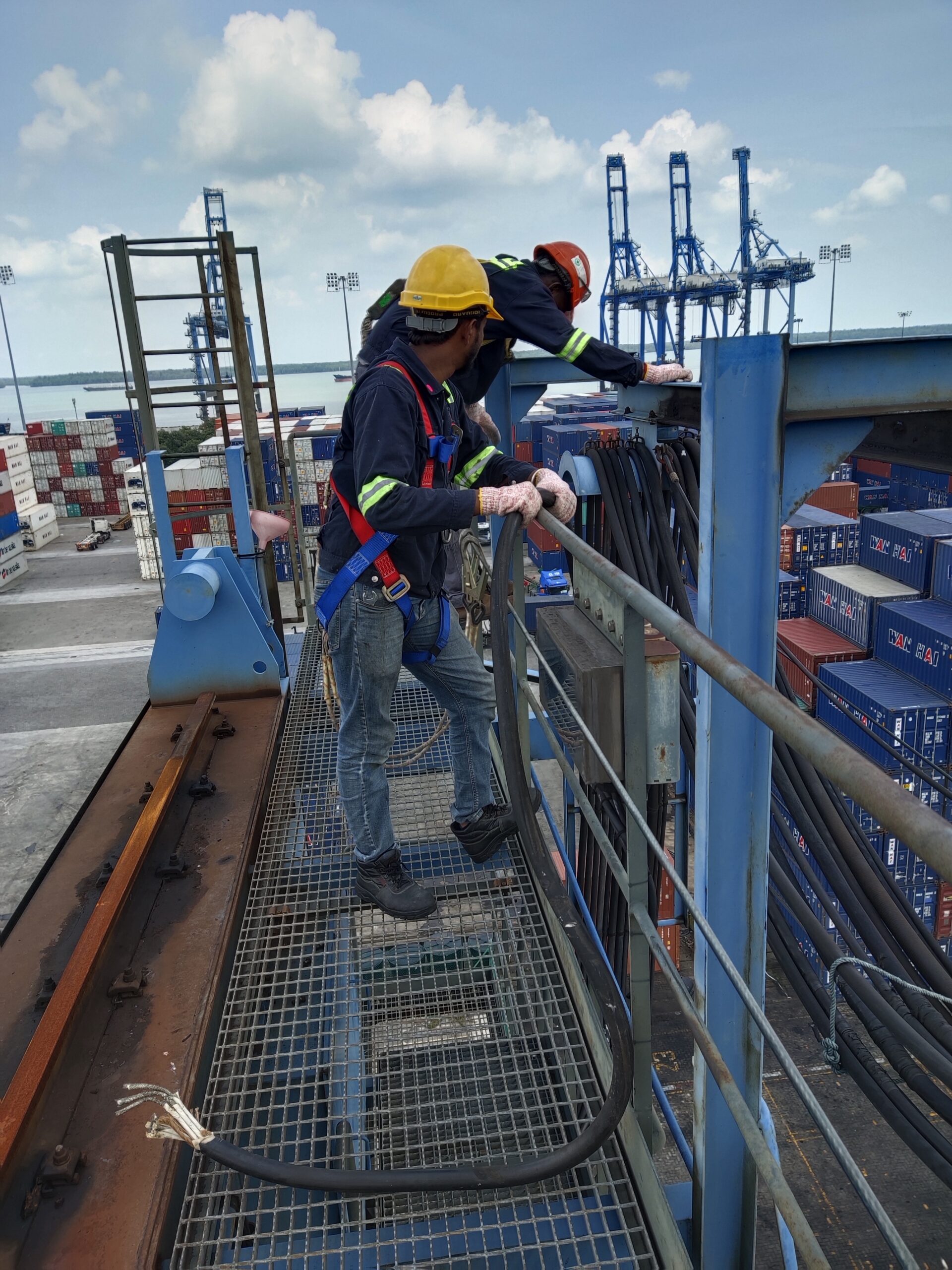 Industrial Electrical Maintenance & Repair Services